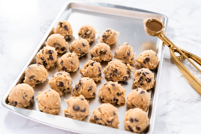 8 Best Baking Sheets to Add to Your Kitchen - Something Swanky